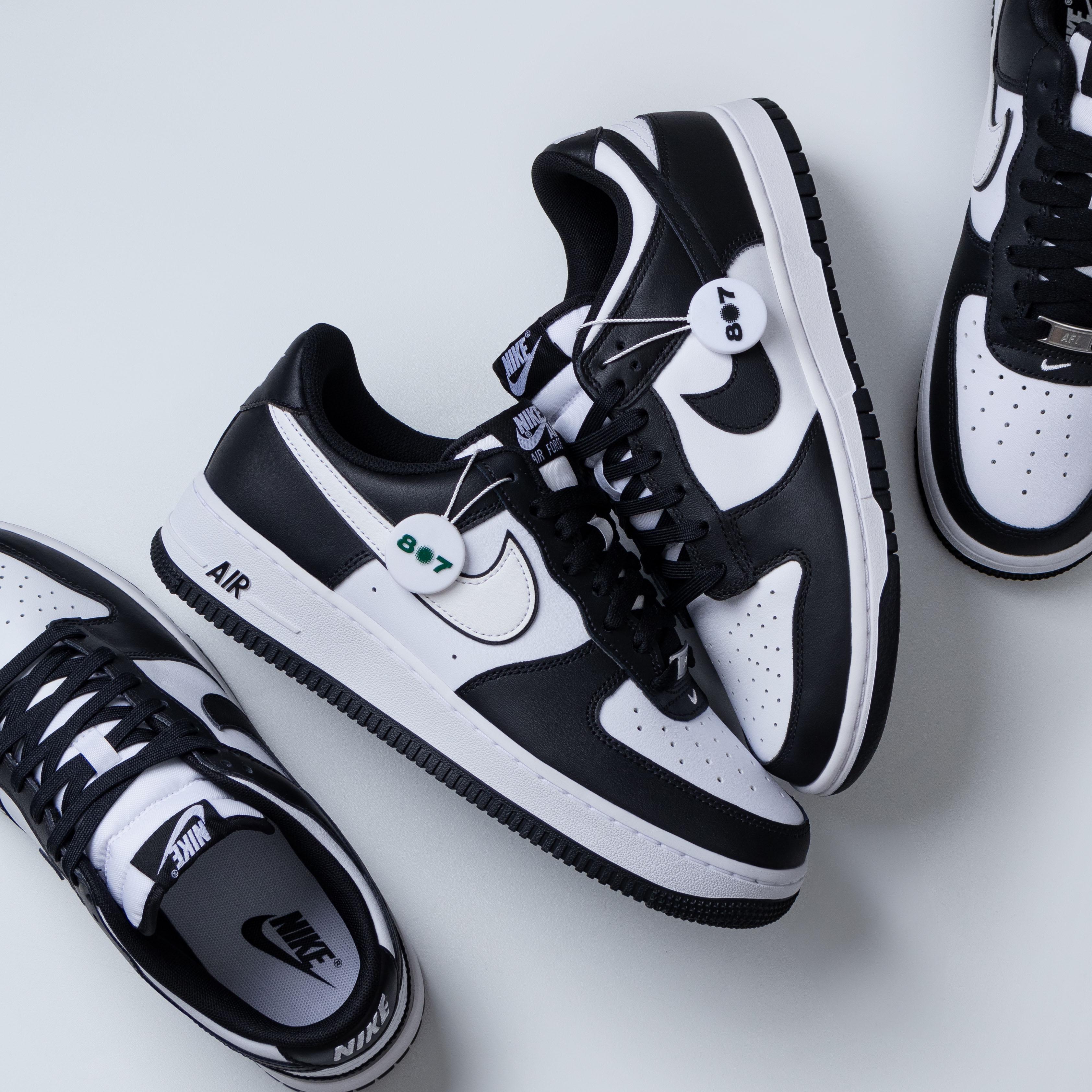 Apa Bedanya Nike Panda Dunk dan Air Force 1 Panda?