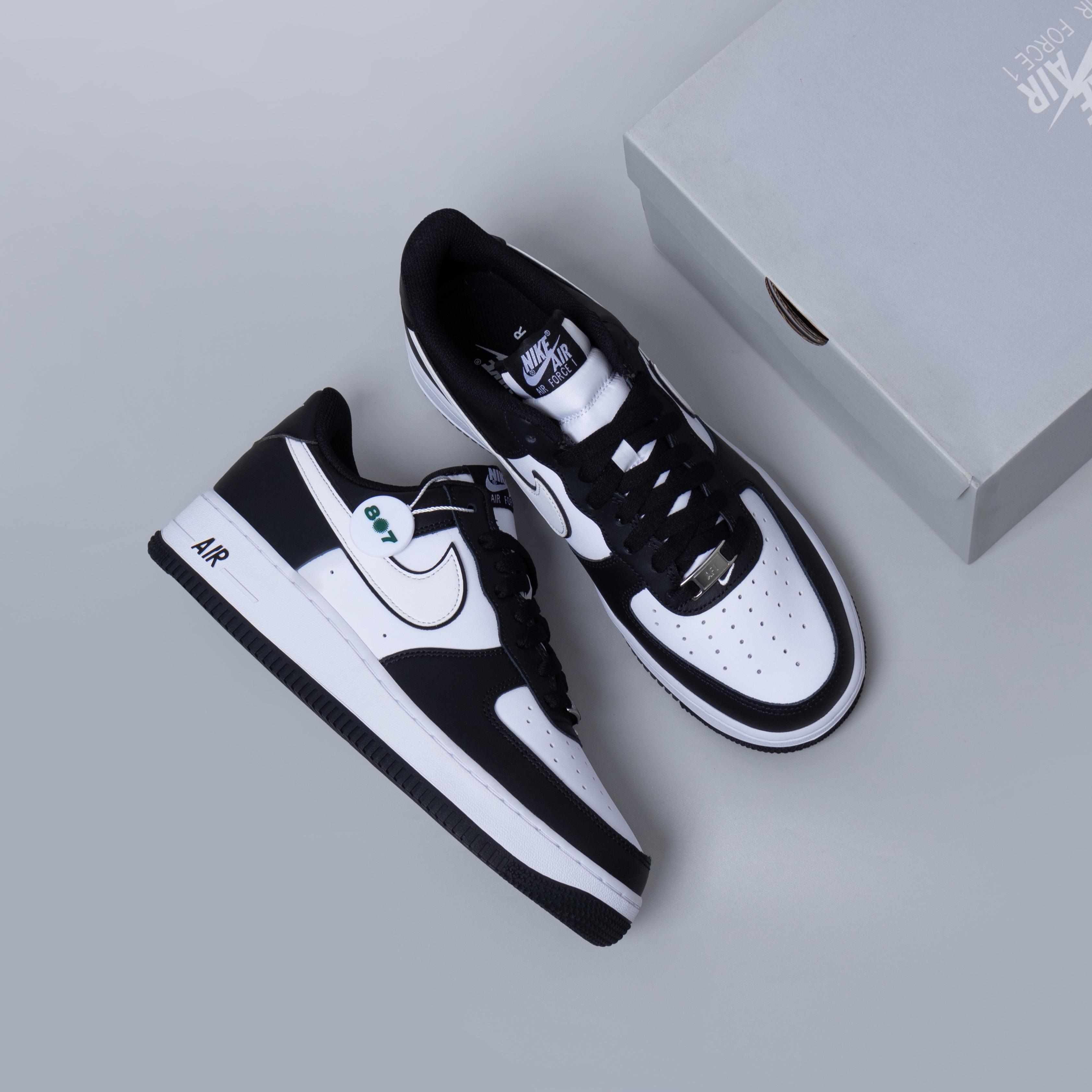 Tips Merawat Sepatu Warna Putih Hitam Seperti Panda Edition