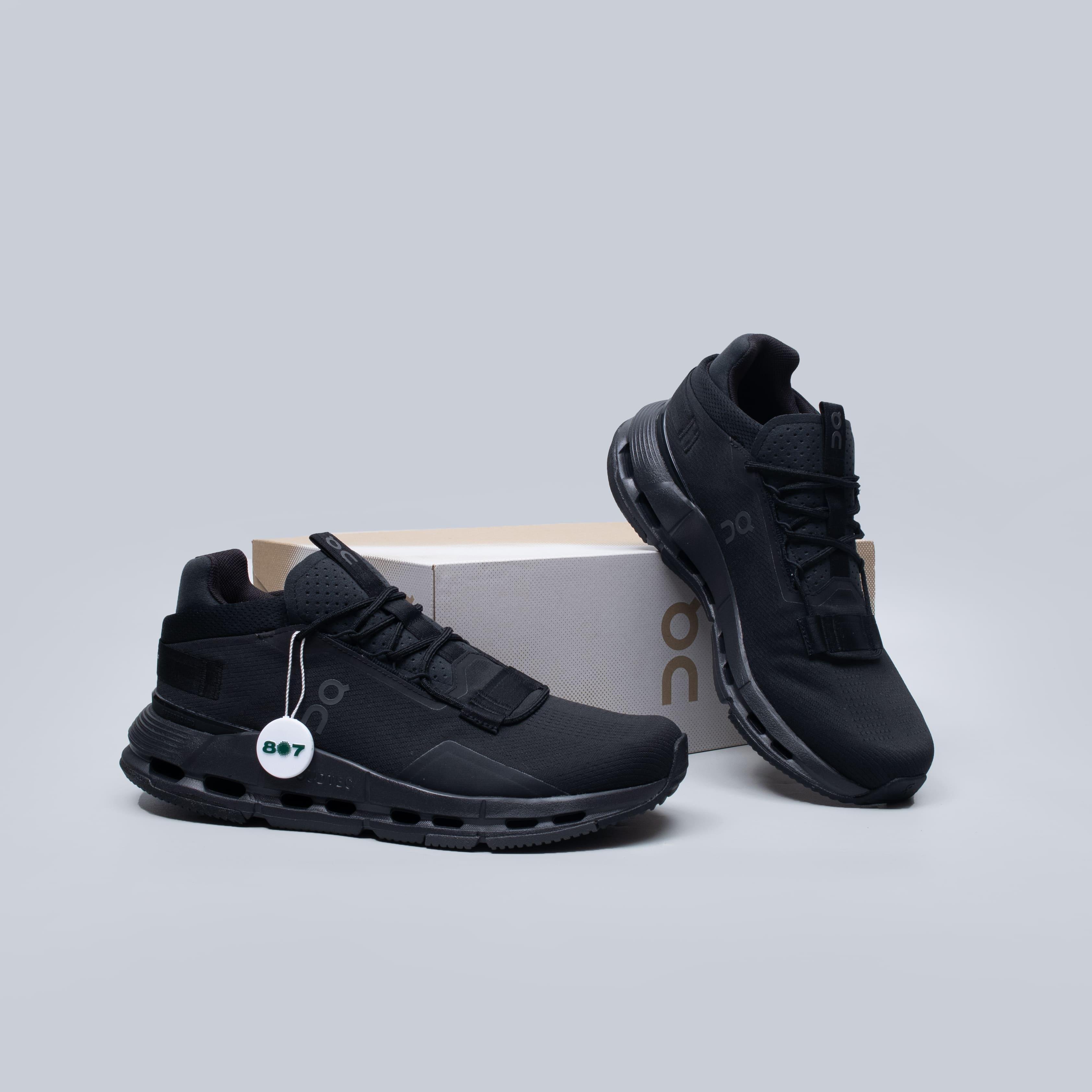 ON Cloudnova 2 Triple Black - 807GARAGE